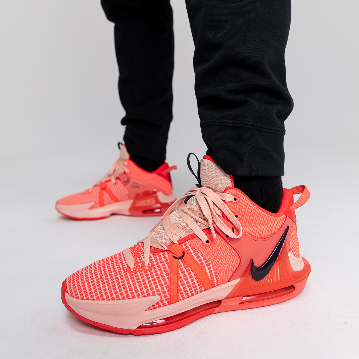 NIKE Pantofi Sport LEBRON WITNESS VII | SportVision Romania