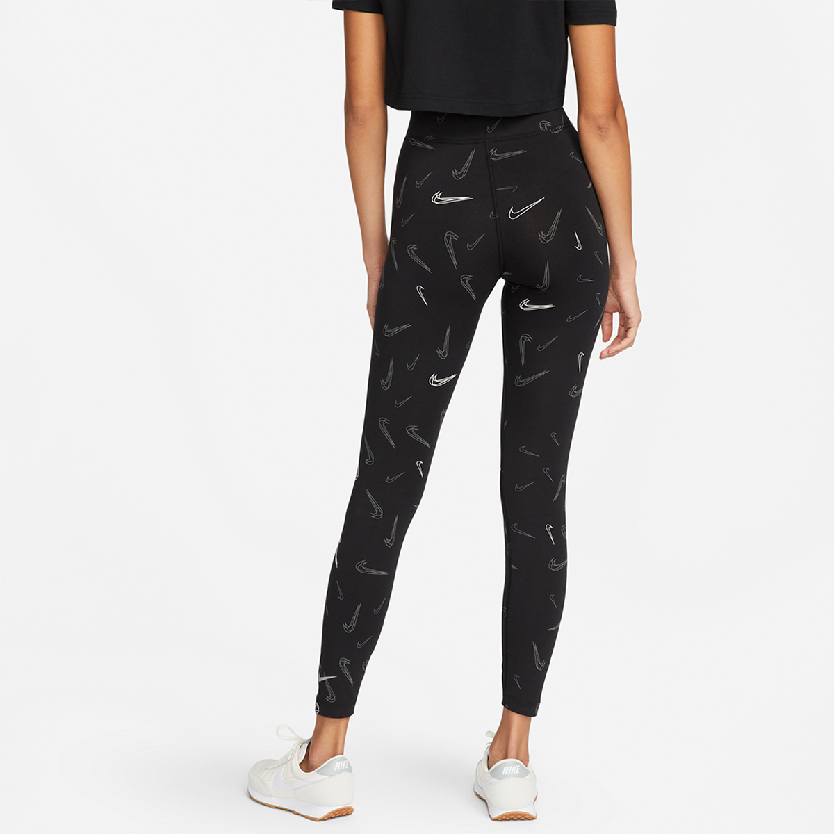 NIKE Colanti Sportswear | SportVision Romania